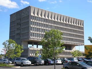 MARCEL BREUER