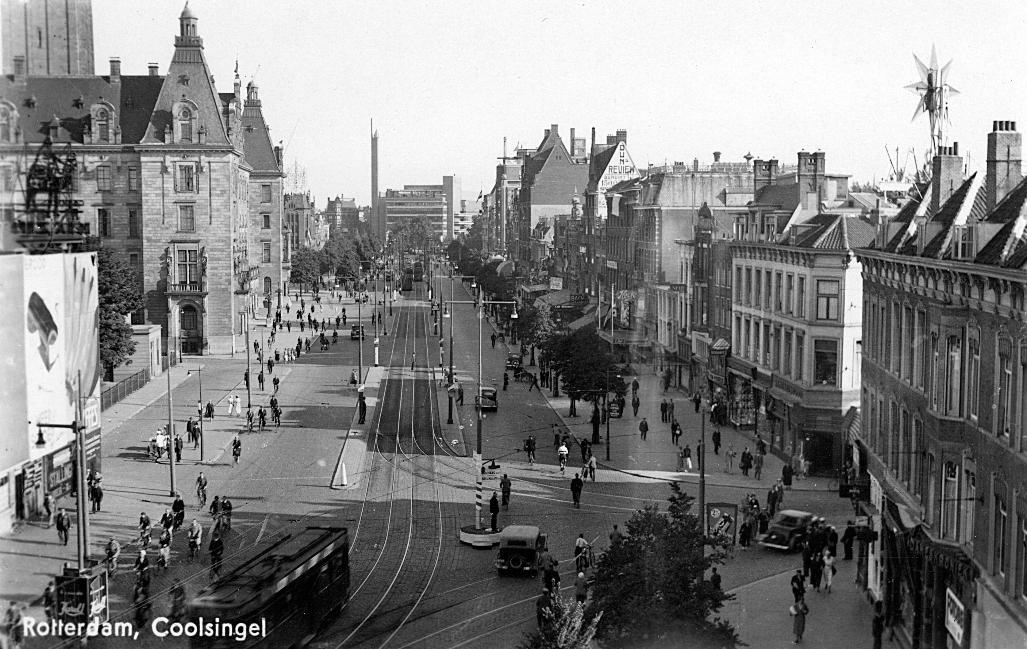 "De Bijenkorf"