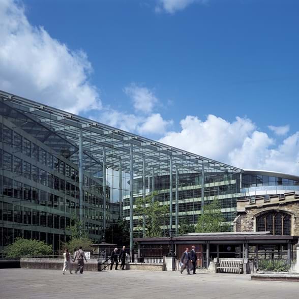 NORMAN FOSTER