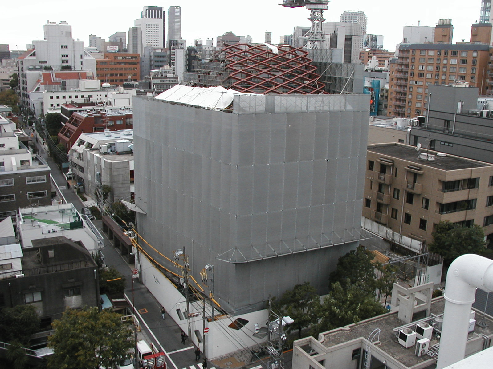 Prada Aoyama