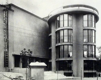 KONSTANTIN MELNIKOV