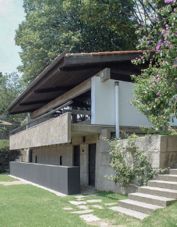 FERNANDO TÁVORA