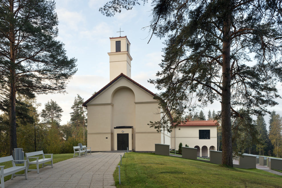 Muurame Church