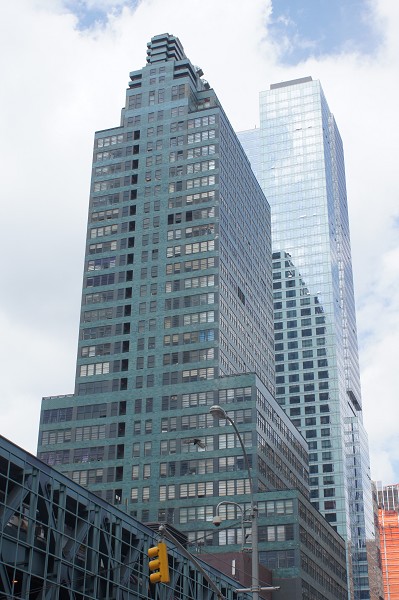 INTERNATIONAL STYLE